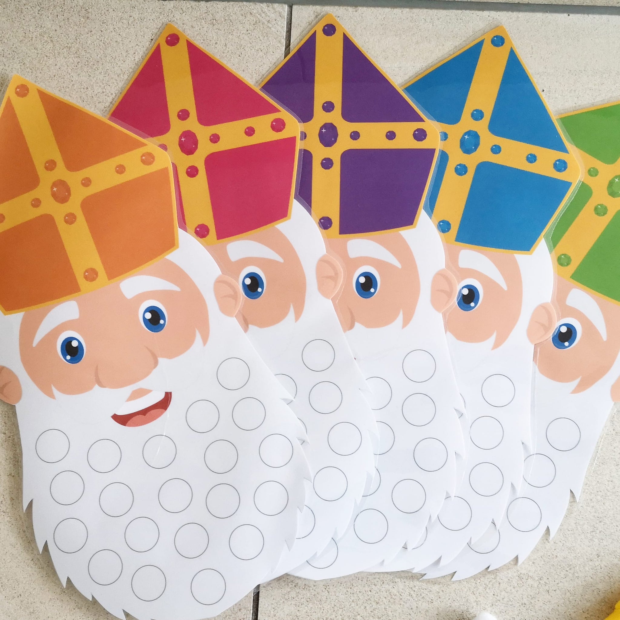 Baardje Sinterklaasje – Surya Designs (CommV)